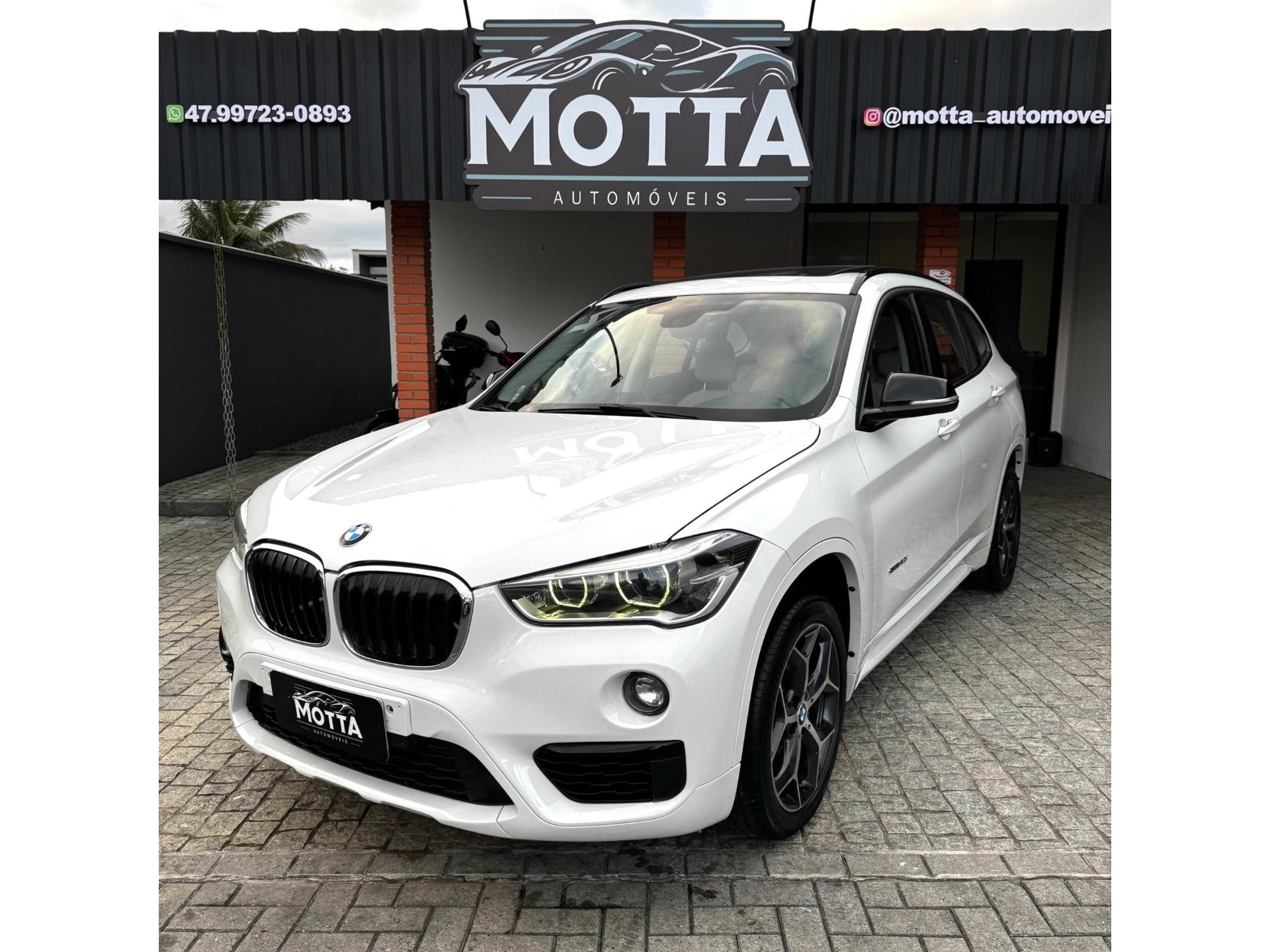 BMW X1 SDRIVE 20i 2.0/2.0 TB Acti.Flex Aut. - 104.900 - Joinville - 047 ...